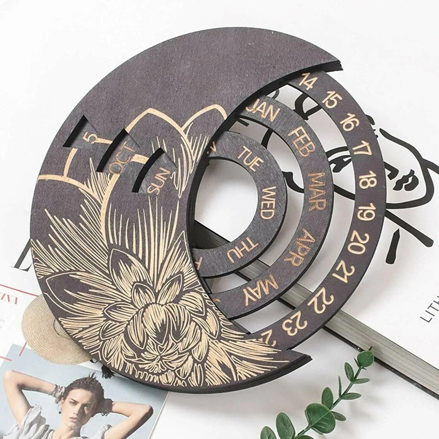 Wooden Wall Hanging Rotating Calendar